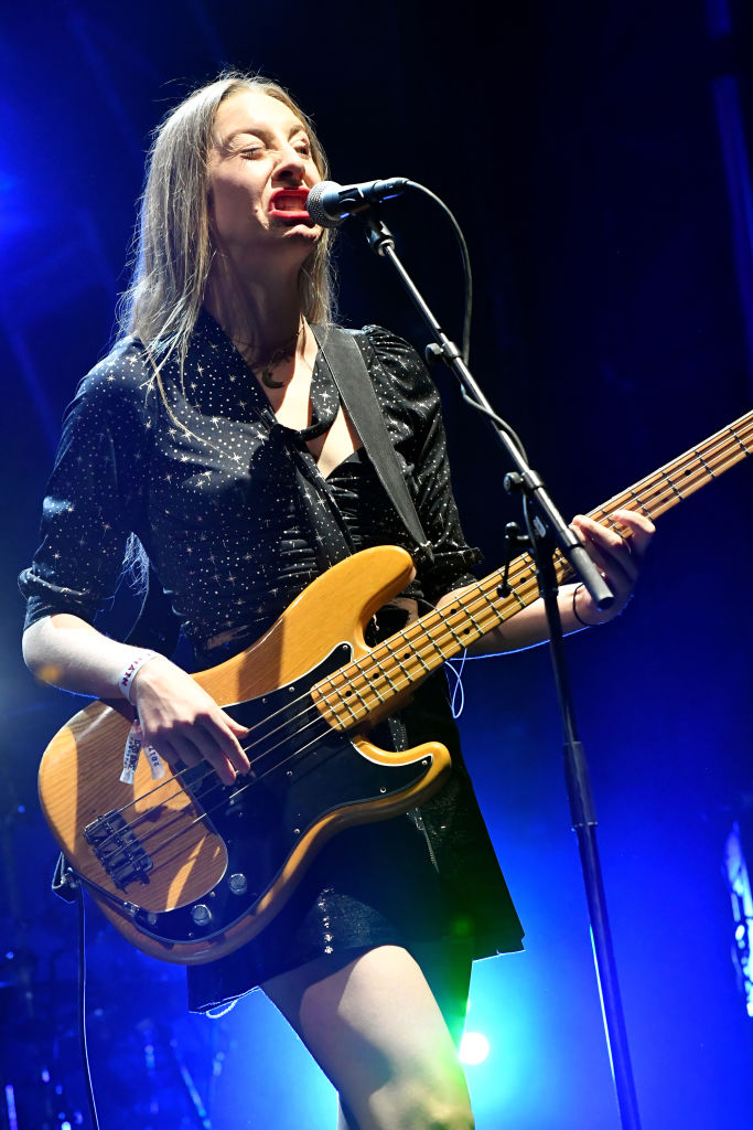 Este Haim Has Most Intense (And Amusing) Bass Face Known to Music