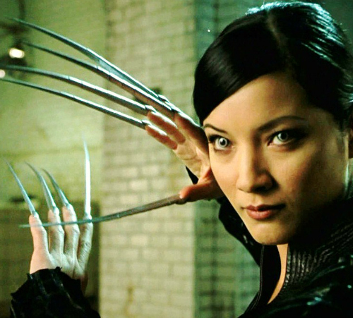 Why Fistfights Are Pointless in Superhero Movies - Mandatory