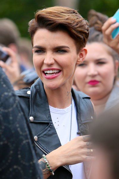 Ruby Rose Went To Universal Studios