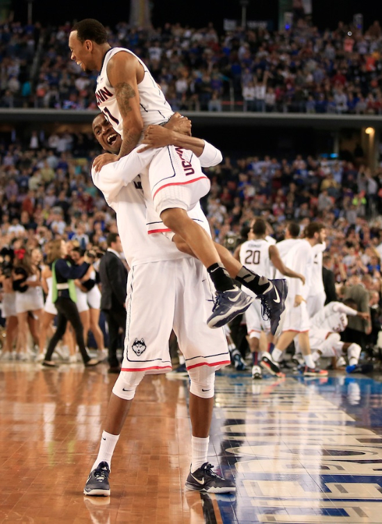 Top 10 Pics Of UConn Celebrating National Championship - Mandatory