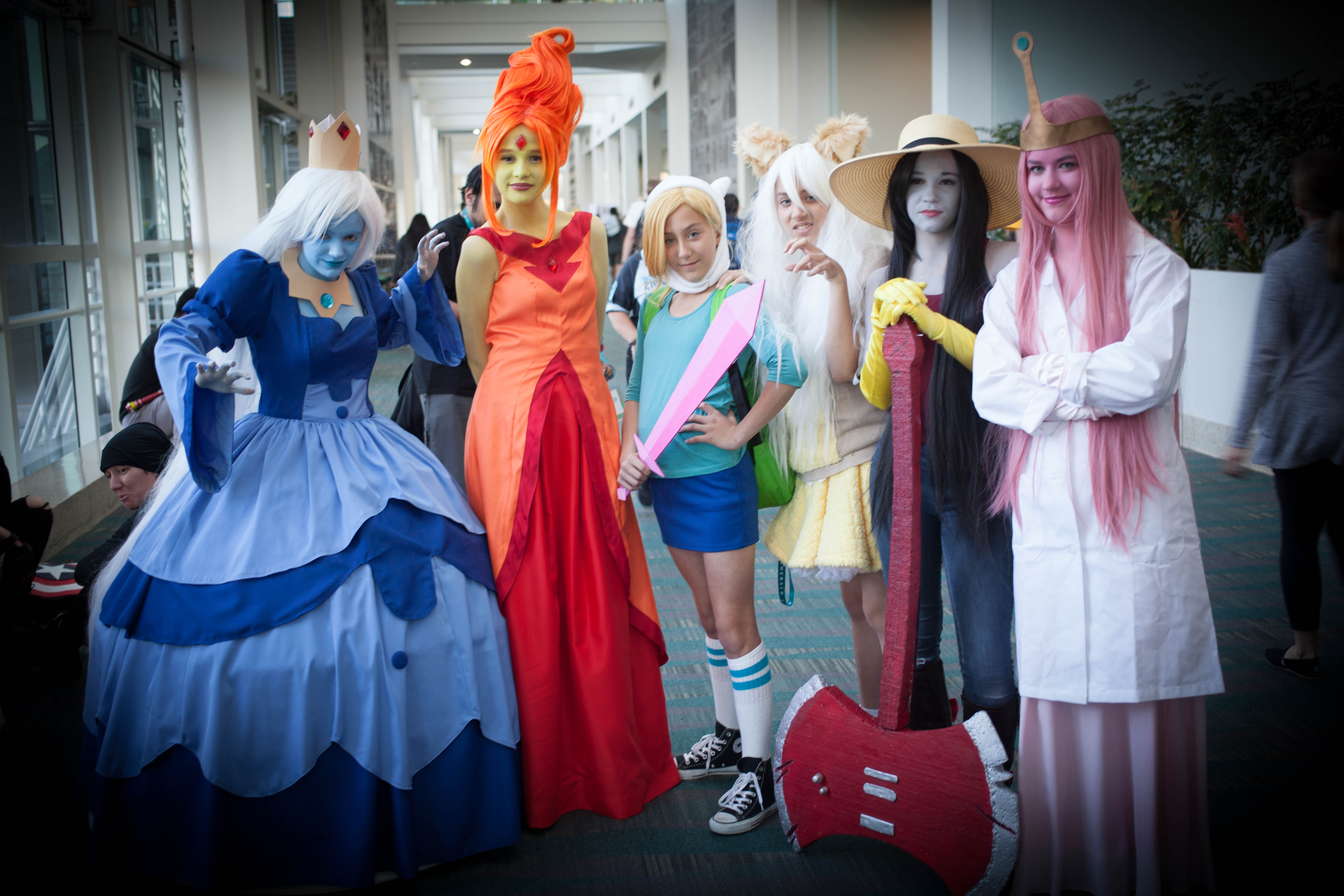 WonderCon Cosplay Gallery 2016 - Day One - Mandatory
